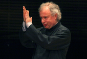 Dismayed by Trump, the Star Pianist András Schiff Boycotts the U.S.