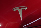 'Blade Runner 2049' producers sue Elon Musk over AI image